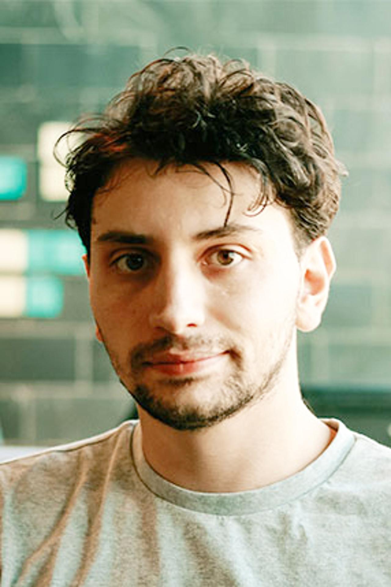 Jawwy TV | أحمد حفار - ريتيد آر