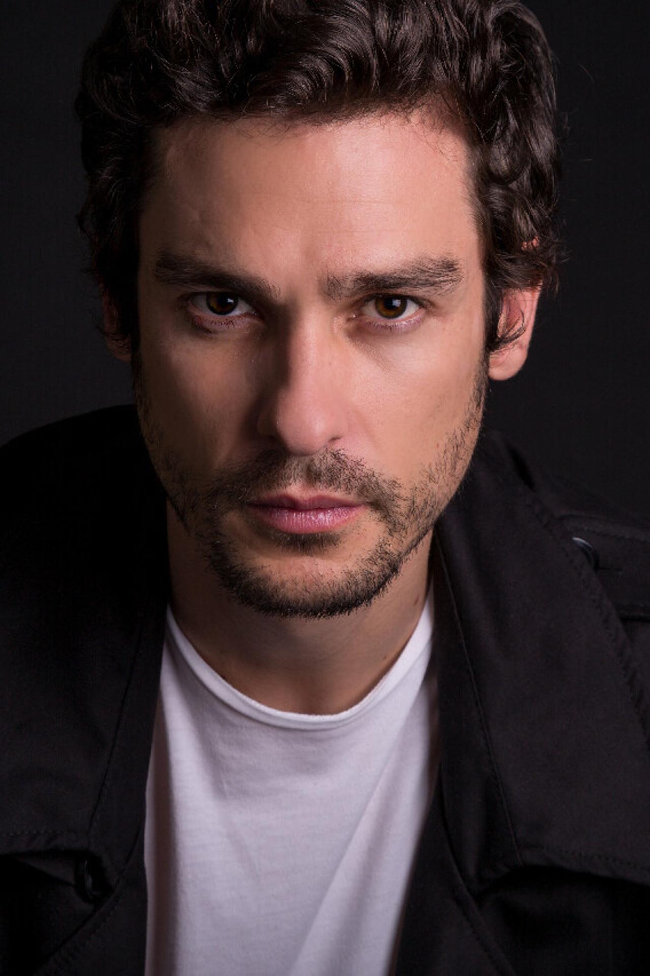 stc tv | Border Hunters